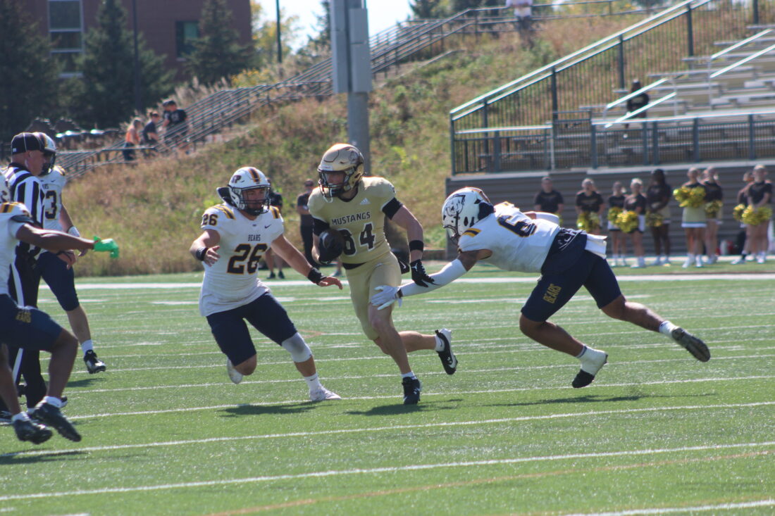 Golden Bears score 20 unanswered points, defeat SMSU 27-17 | News ...